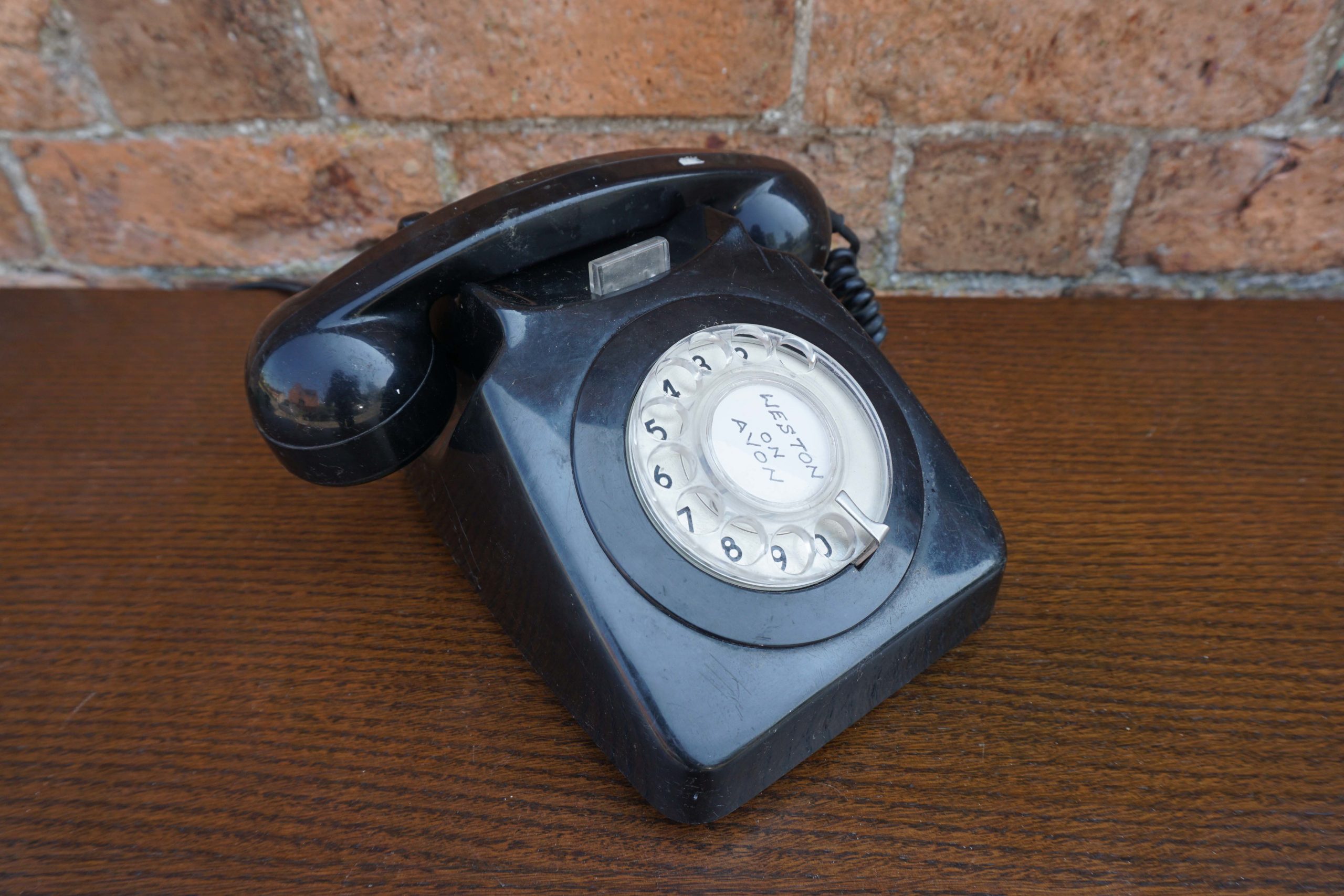 Phone – Black Rotary Dial Telephone 746F (1967-70) – Revival Props