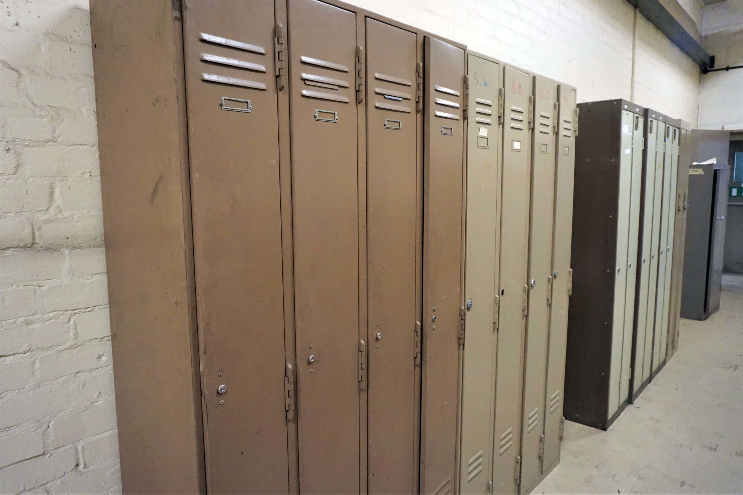 Locker – Steel Tall Slim 4 Door – Revival Props