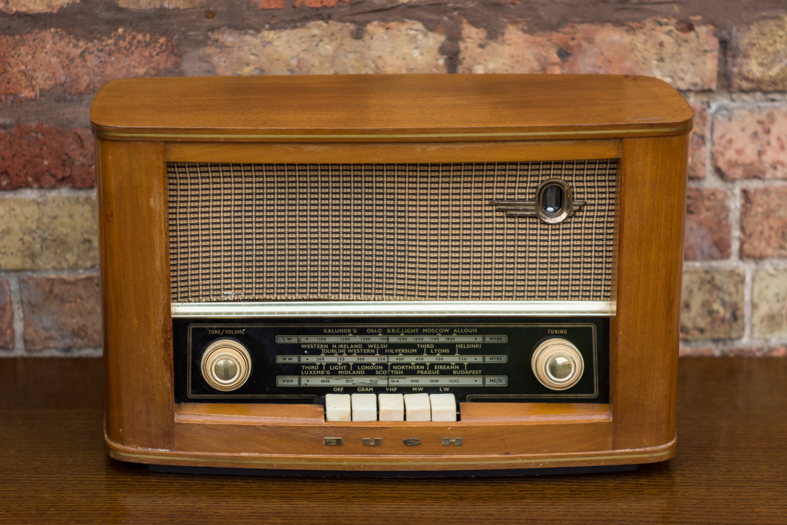 Radio – Bush II – Revival Props