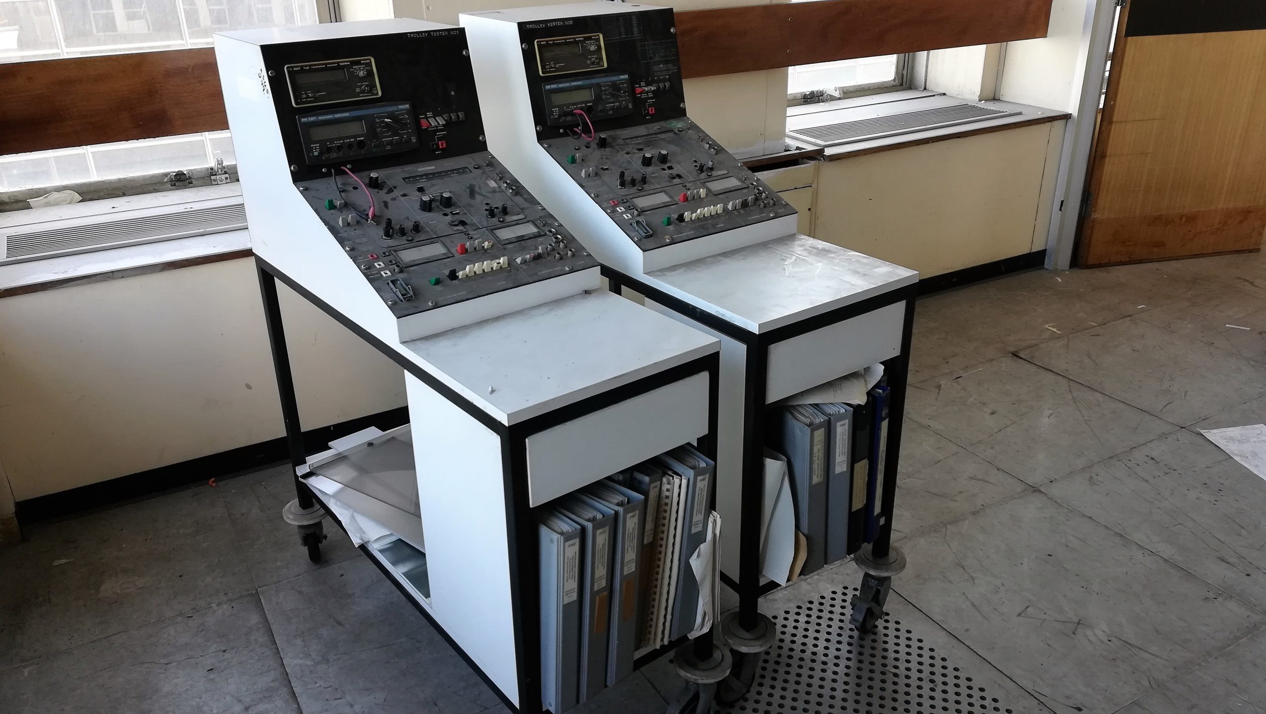 Testing Kit Trolley – Revival Props