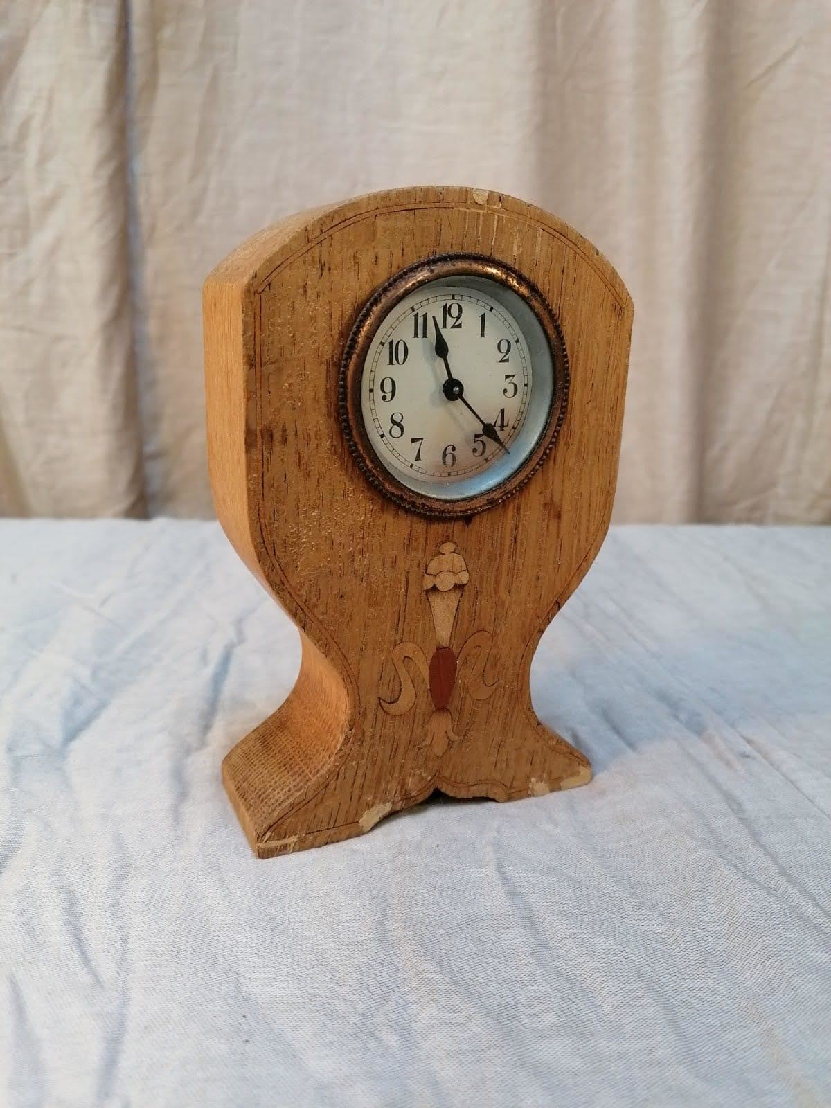 Clock – Small Wooden Mantle with Floral Print – Revival Props