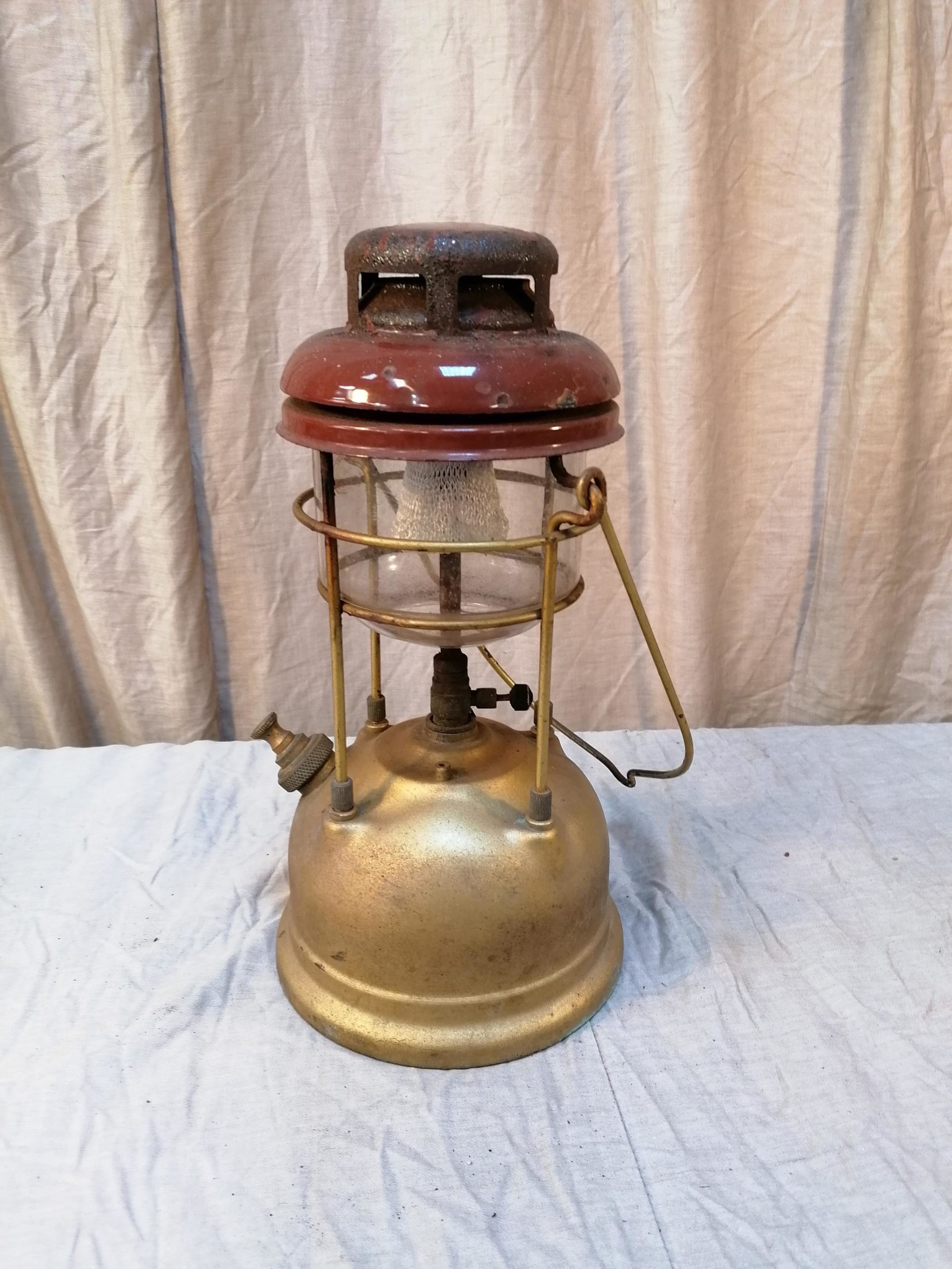Gas Lamp – Gold/Brown – Revival Props
