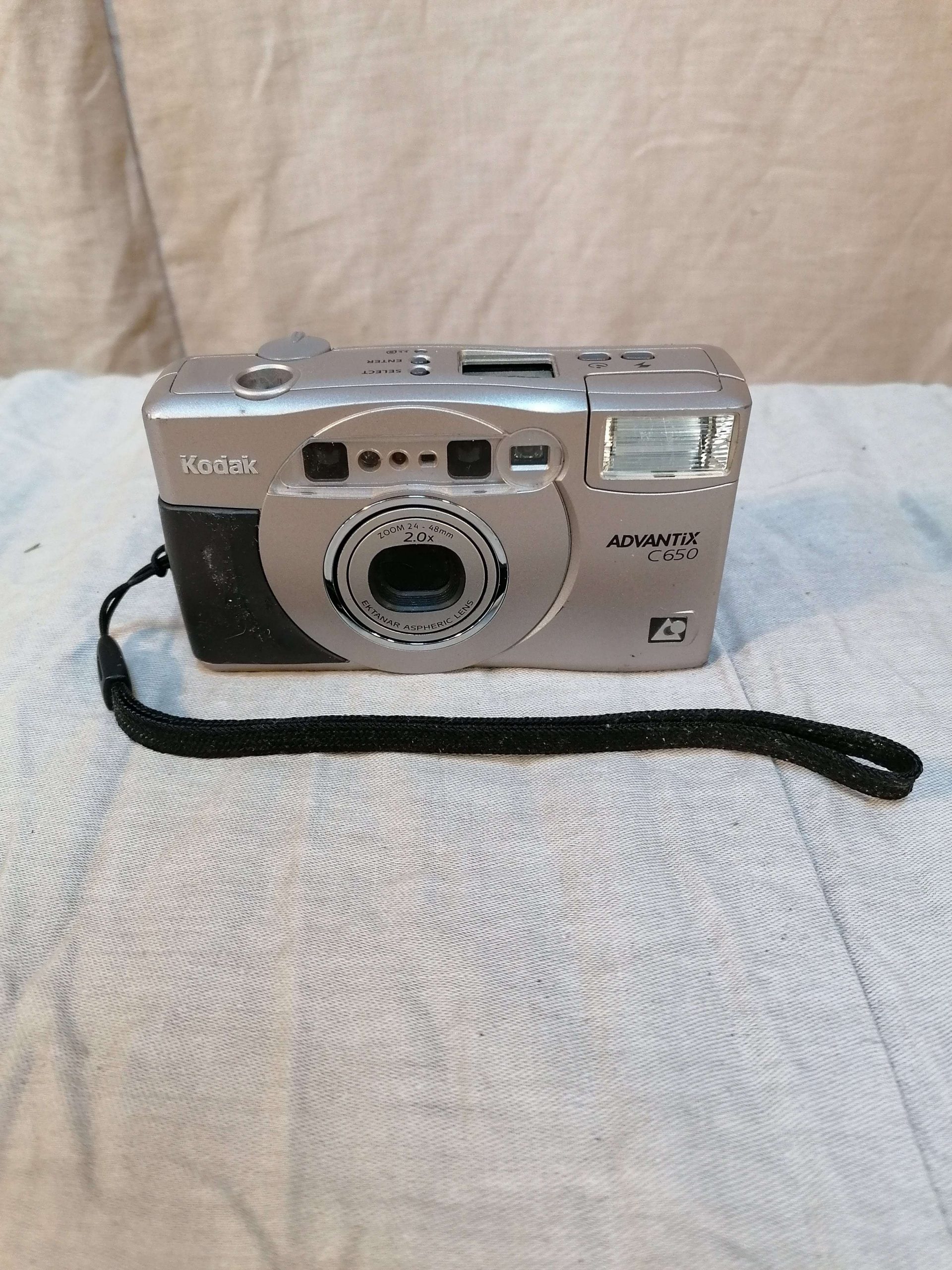 Camera – Kodak Advantix C650/Silver – Revival Props