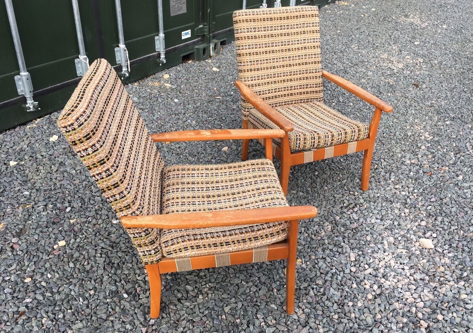 Armchair – 1970s Patterned – Revival Props