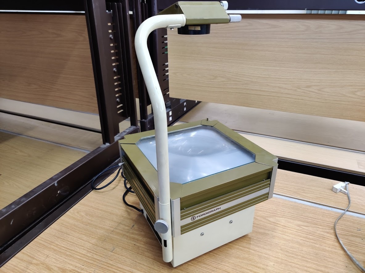Projector – OHP – Fordigraph – Revival Props