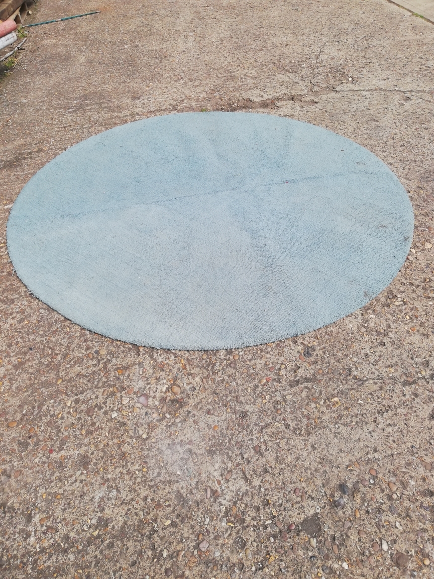 Rug – Circular Light Blue – Revival Props