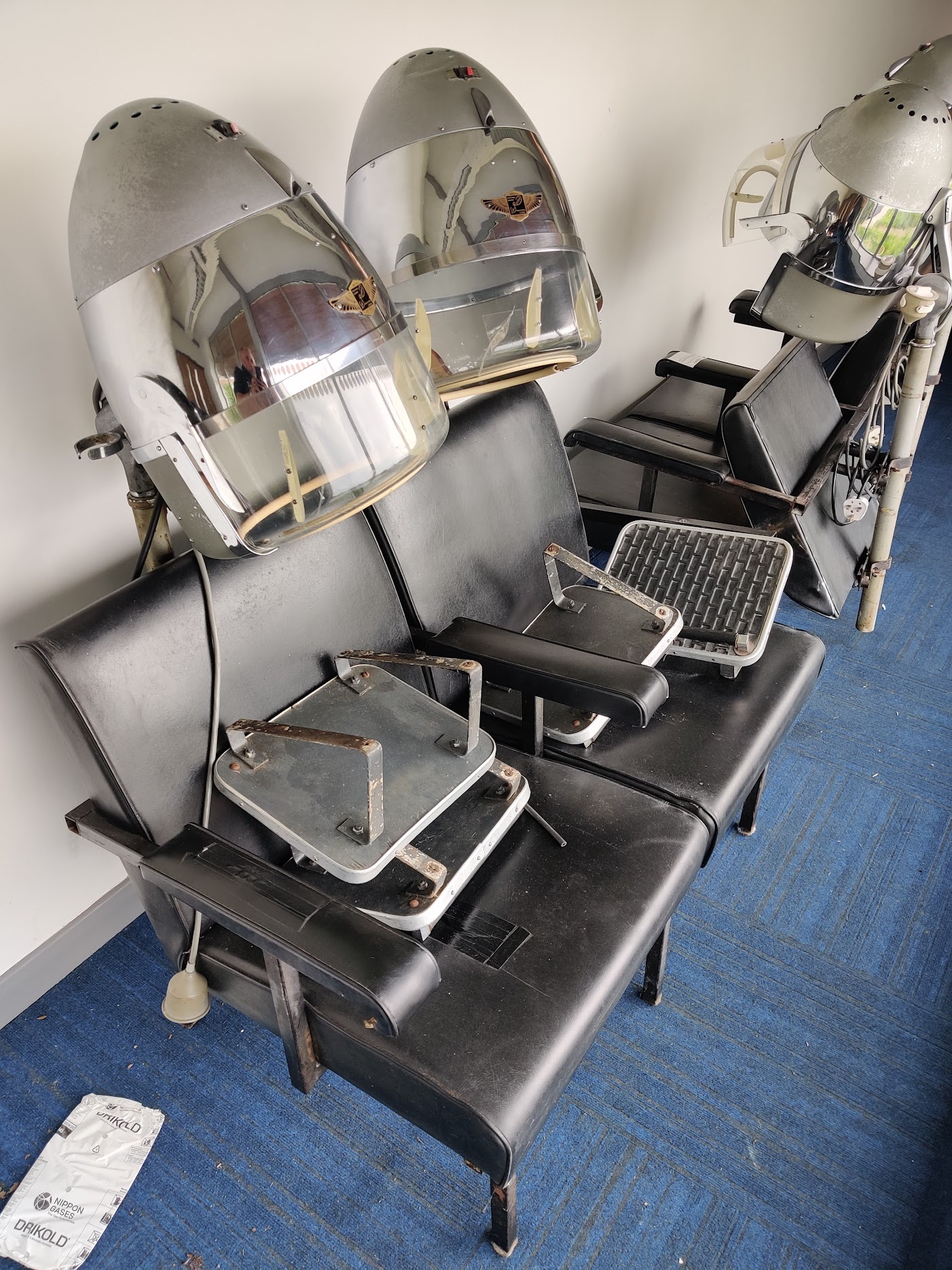 Salon Seats & Dryers – Double with footrests (1970s) – Revival Props