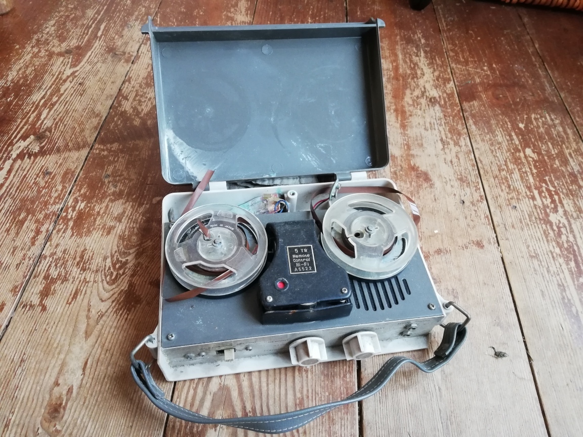 Mini Reel to Reel Recorder – Revival Props