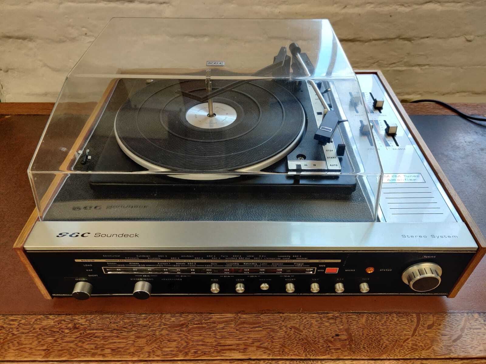Record Player – GEC Soundeck – Revival Props